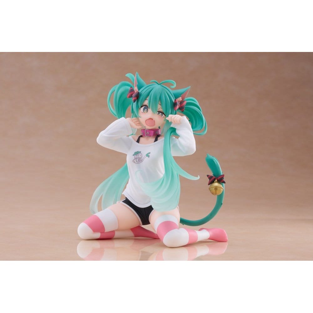 Hatsune Miku PVC Statue Desktop Cute Figure Hatsune Miku Cat Ear T-Shi ...