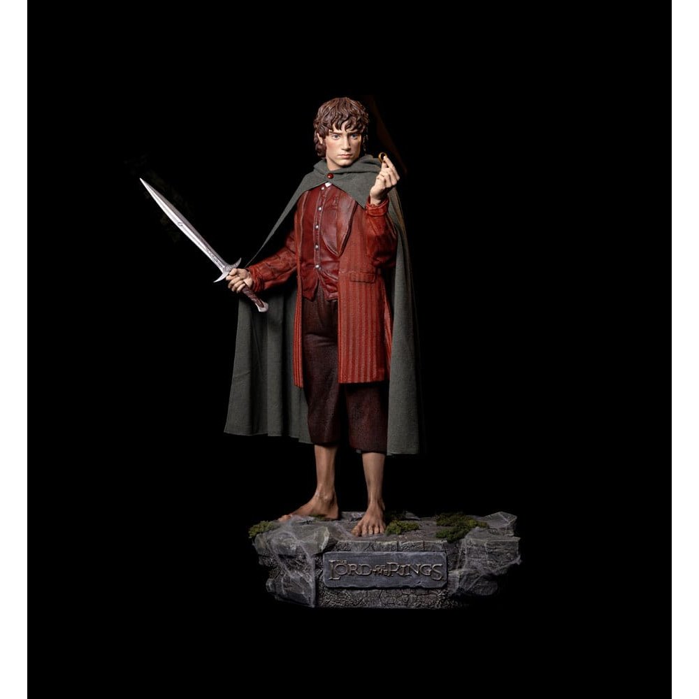 Lord of the Rings Life-Size Statue Frodo 152cm – Hobby Figures
