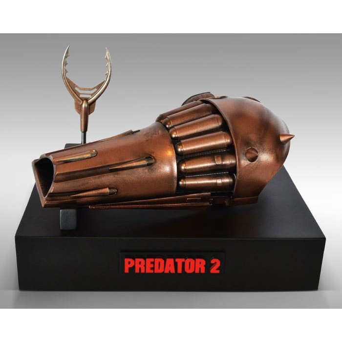 Predator 2 Model Life-Size Replica Netgun and Speargun Projectile 28cm ...