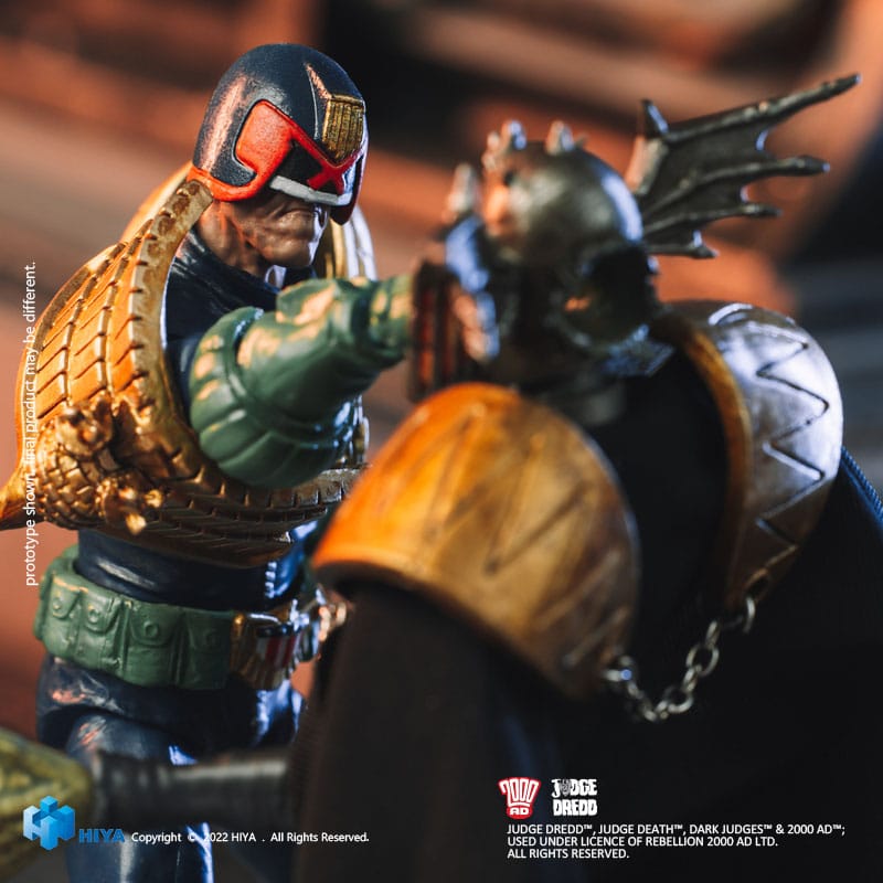 2000 AD Exquisite Mini Action Figure 1/18 Judge Dredd Gaze Into The ...