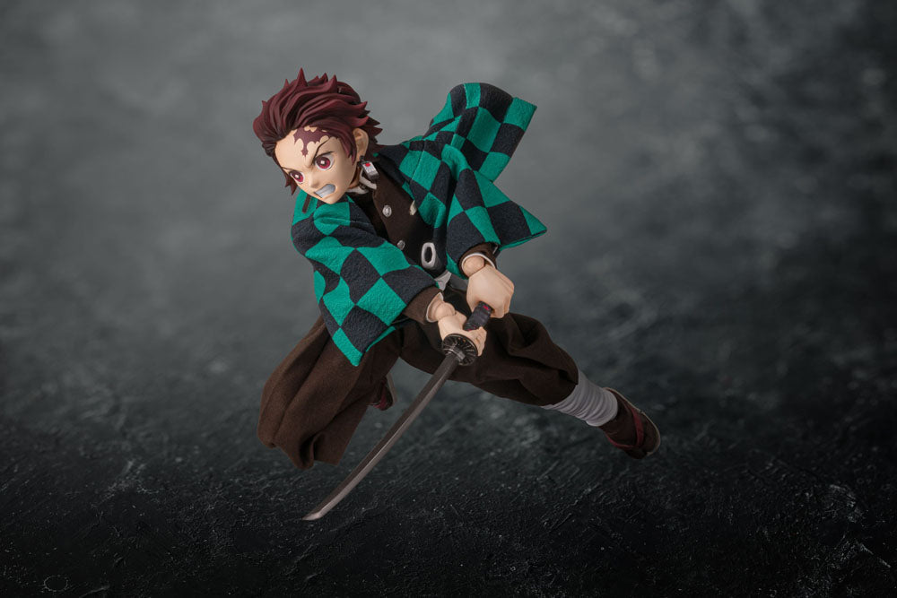 Demon Slayer: Kimetsu no Yaiba Action Figure 1/6 Tanjiro Kamado 20cm ...